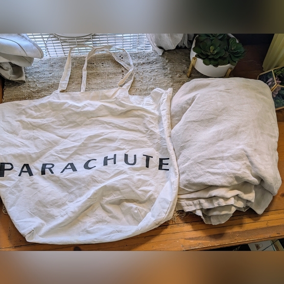 Parachute | Bedding | Parachute Vintage Linen Bed Cover In Natural ...